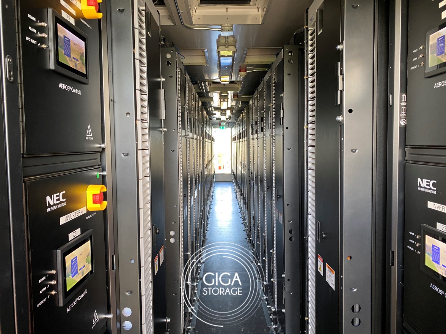 Nederlands grootste batterij de “Giga Rhino” van de Ouderkerkse ...